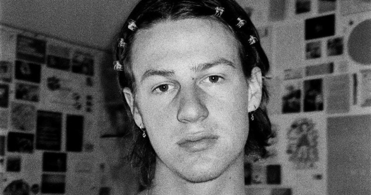 hesitating malcolm todd