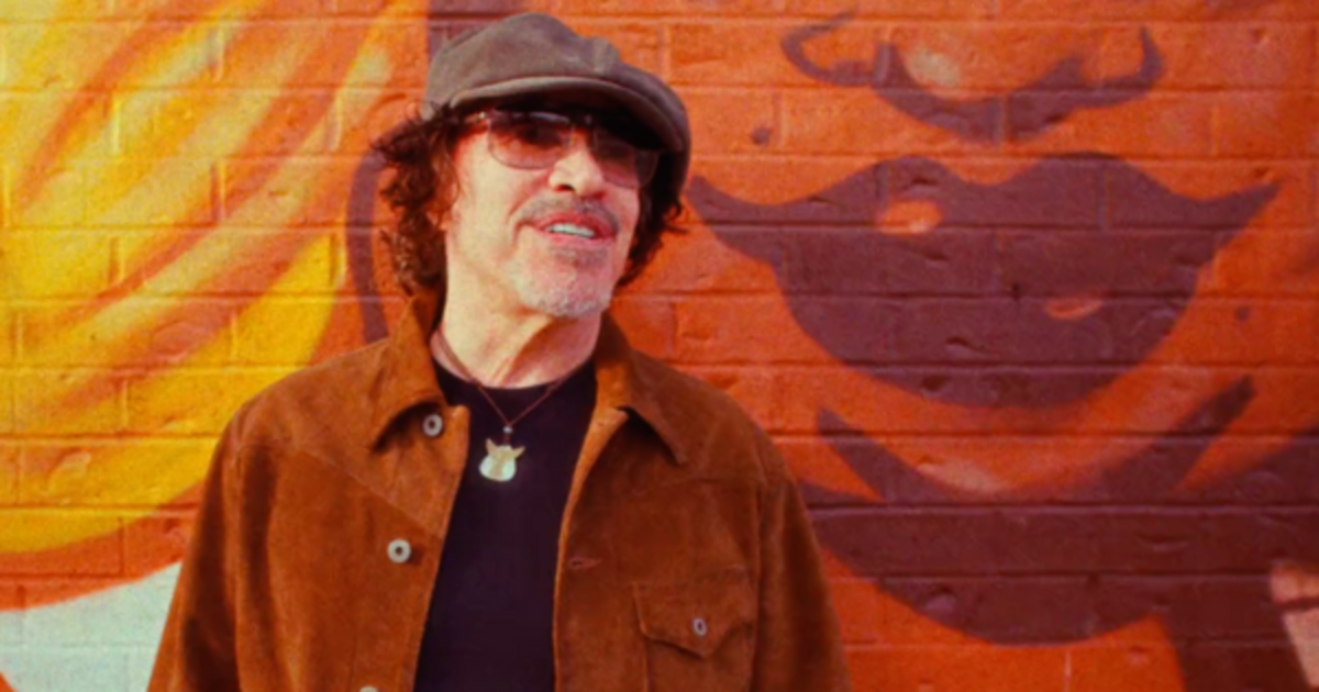 John Oates (Hall & Oates) in Beverly at The Cabot