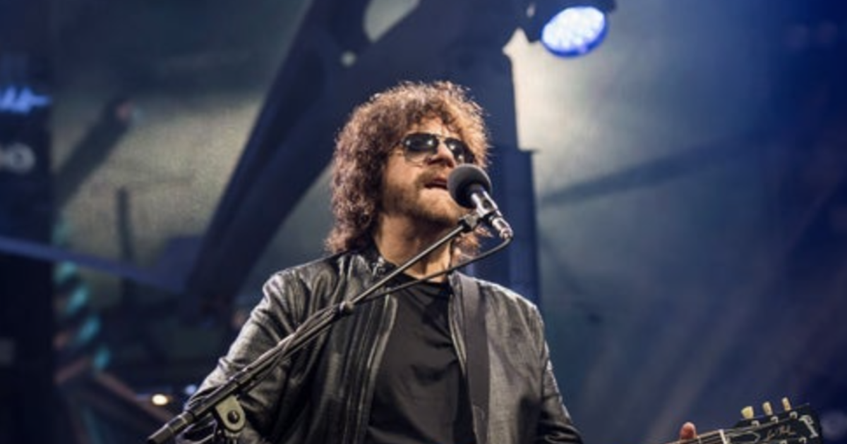 Jeff Lynne’s ELO - The Over & Out Tour 2024 in Austin at Moody Center