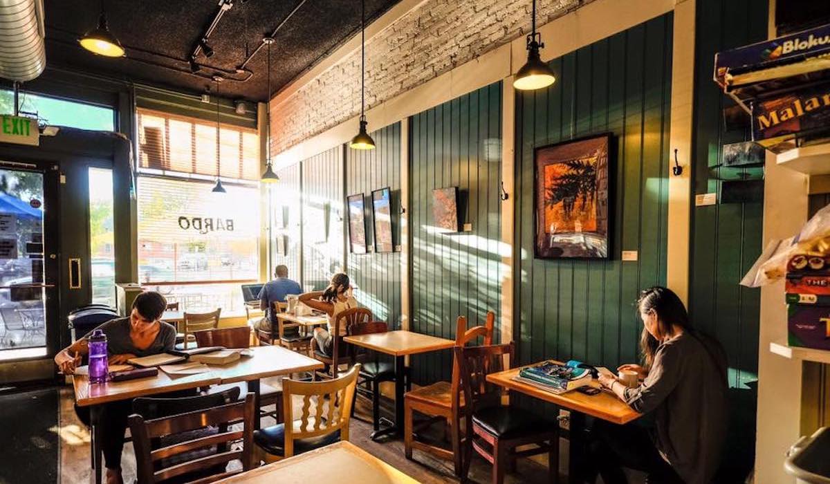 The Best Late Night Coffee Shops & Places To St...