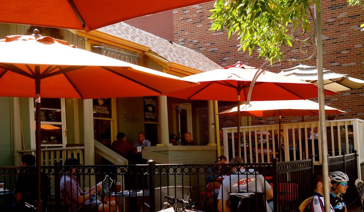 The Best Late Night Coffee Shops & Places To St...