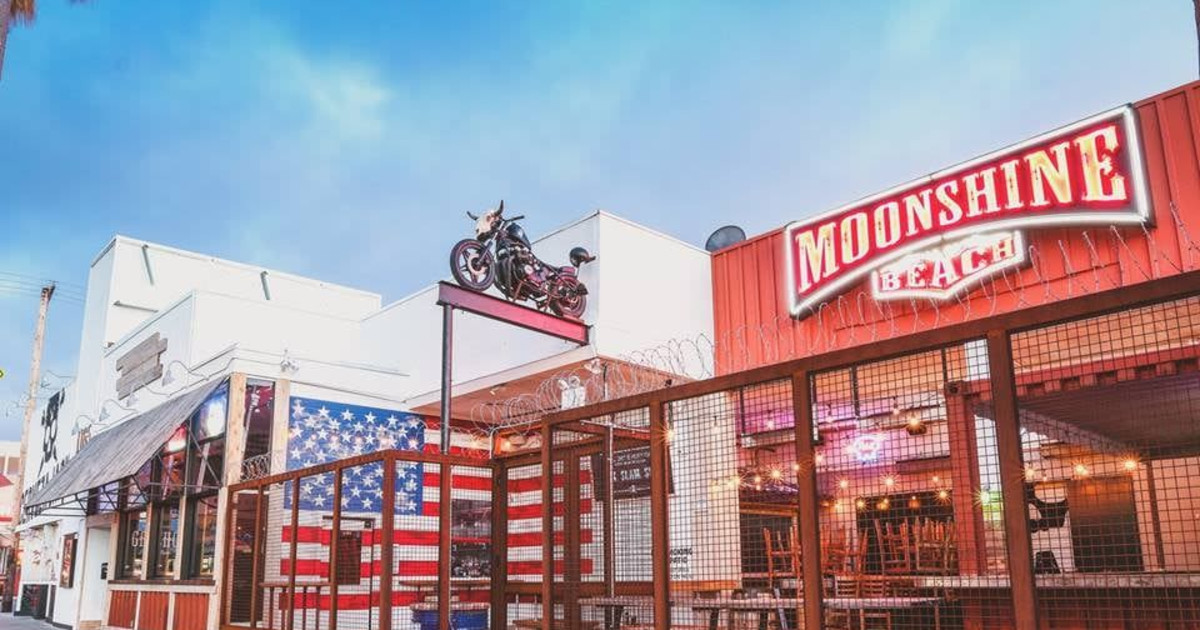 Redferrin Live in Concert in San Diego at Moonshine Beach