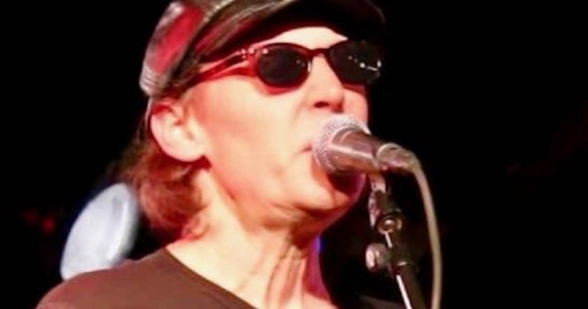 ALAN HAYNES Headlines The Backstage in Austin at El Mercado South