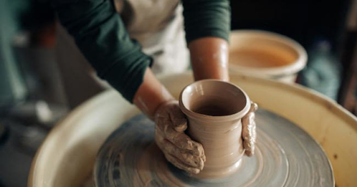 Spinning (Throwing) Wheel Pottery Session in Chicago at Color