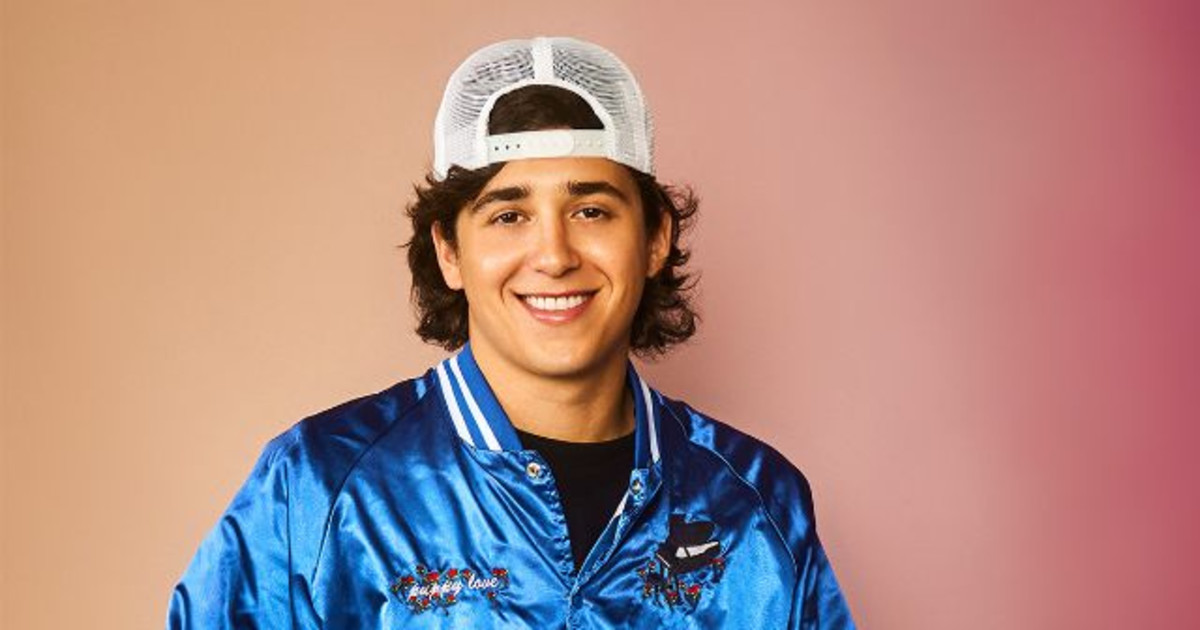 Marcello Hernandez in Schaumburg at Chicago Improv Comedy Club