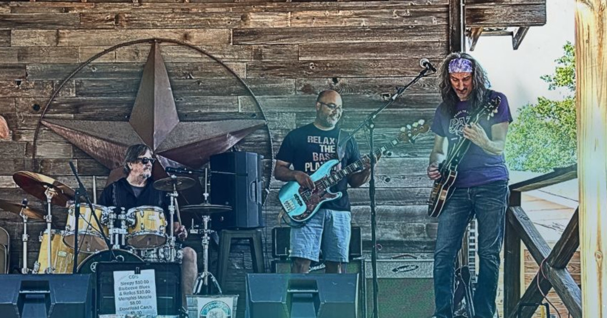 Sunday Crawfish, Blues, Brews, & BBQ with The Larry Harris Band in