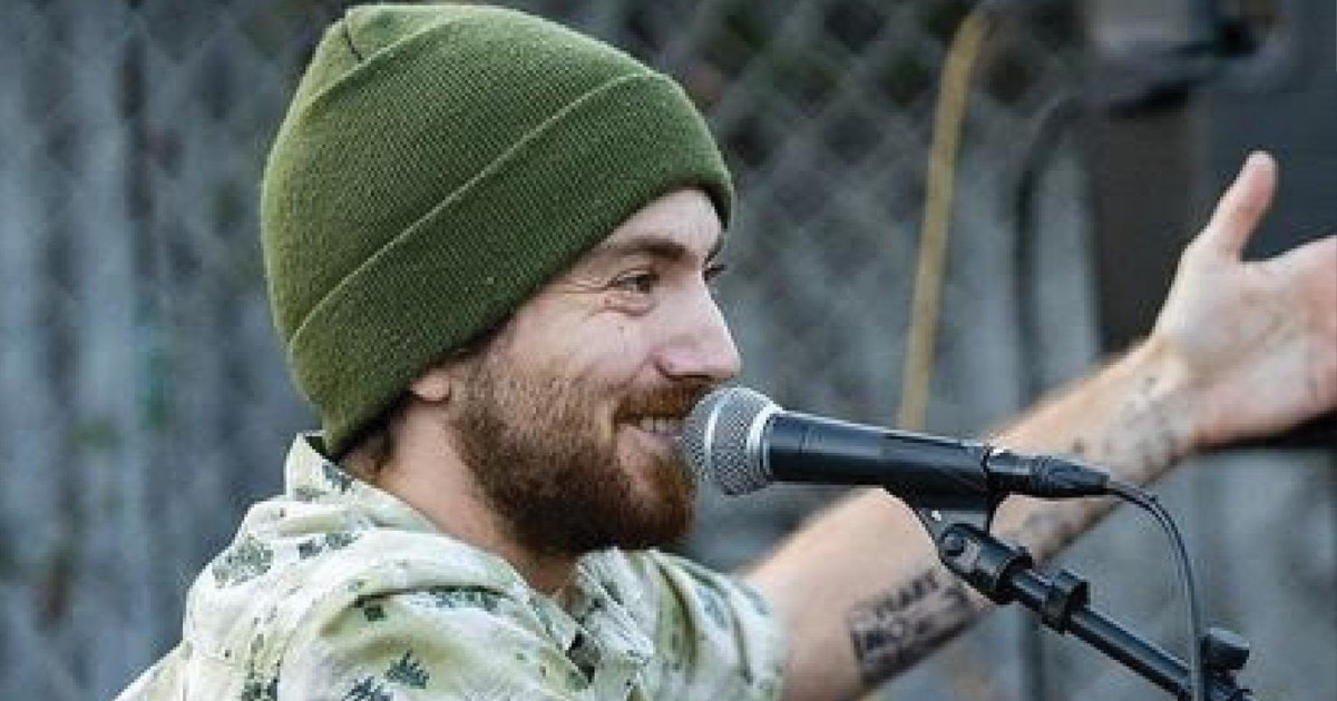 Live in The Laurel presents Make No Bones - Free & All Ages Concert