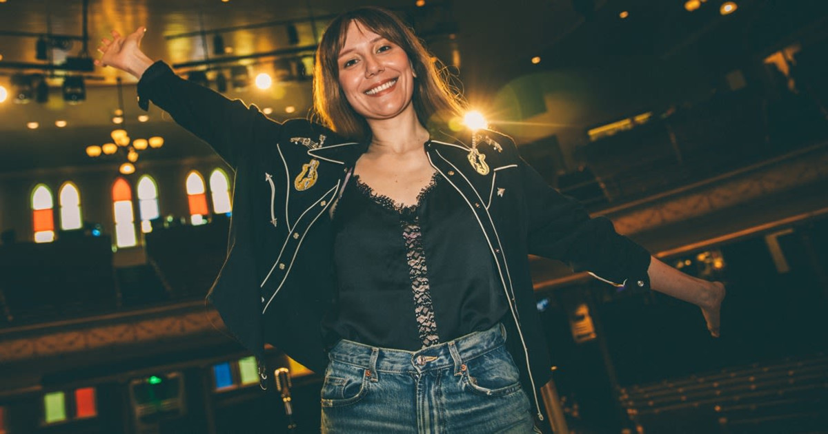 Molly Tuttle & Golden Highway with Tophouse in Nashville at Ryman