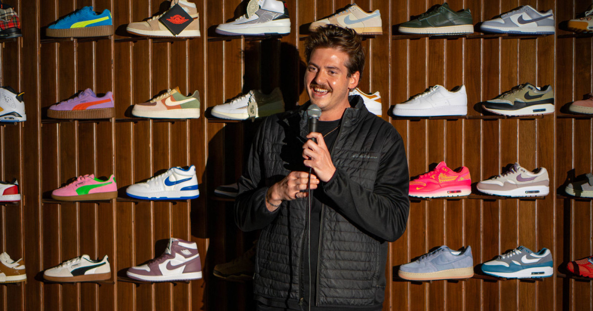 THE RED ROOM AT CAP CITY: DYLAN CARLINO in Austin at Cap City Comedy