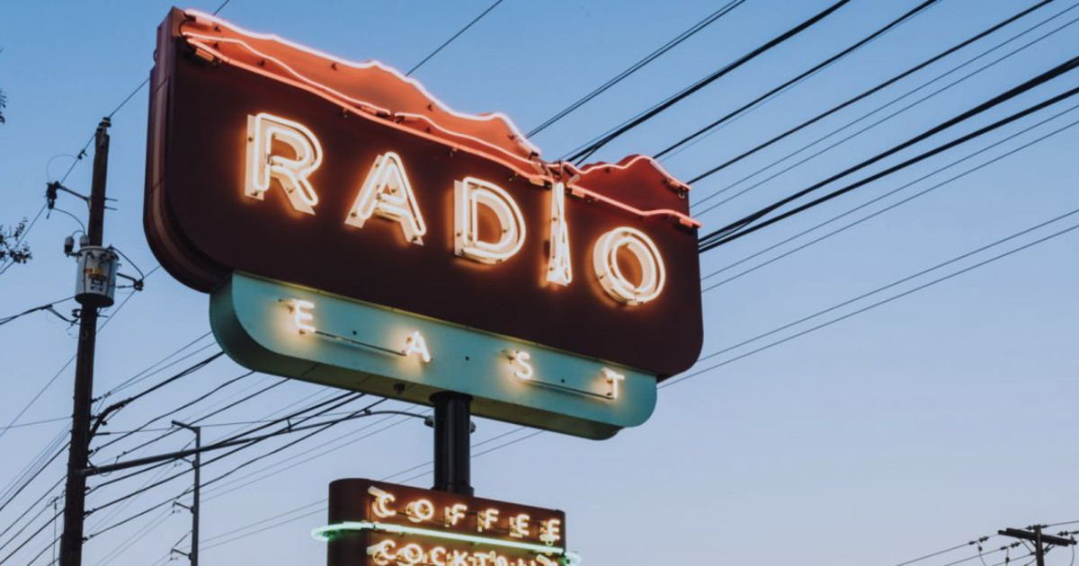 Songwriter Swap with Sydney Wright in Austin at Radio/East