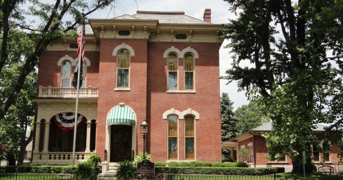 James Whitcomb Riley Museum Home Tours in Indianapolis at James
