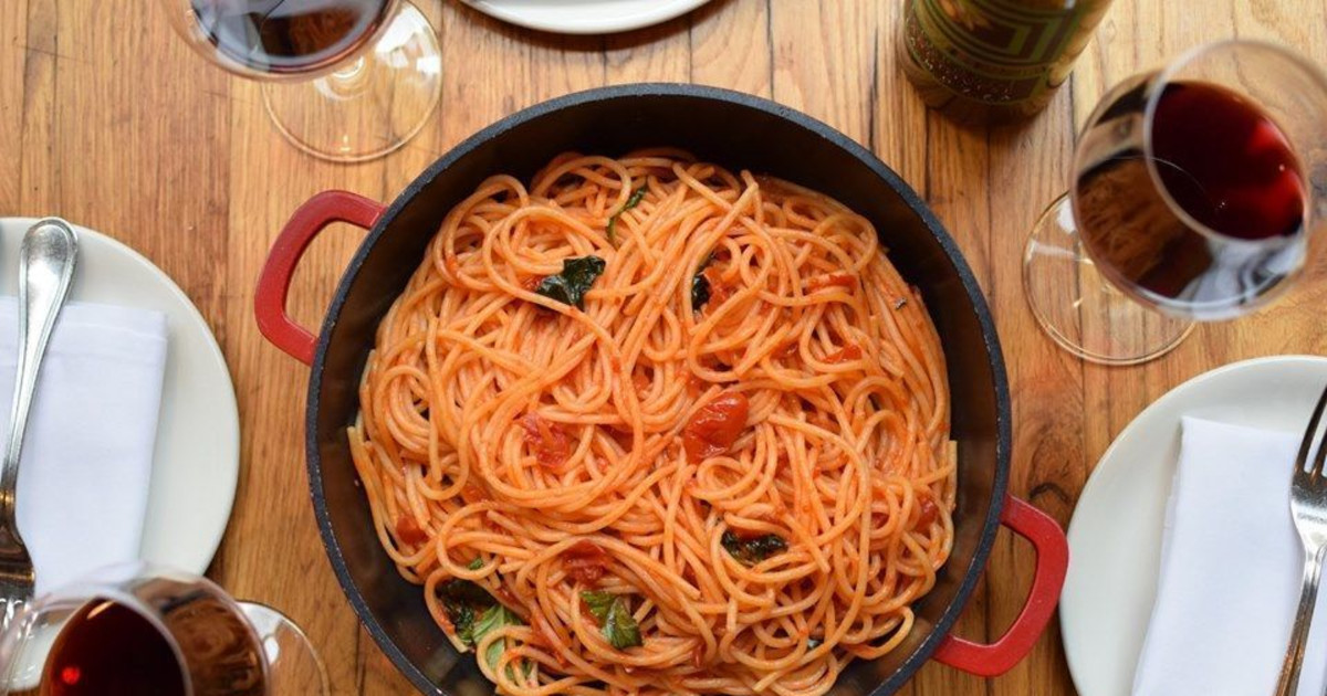 Spaghettata: a Monthly Spaghetti Dinner Party in Chicago at