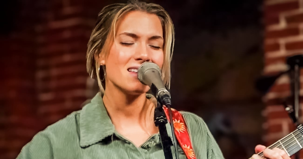 Jessica Healey in Austin at Mozart's Coffee Roasters