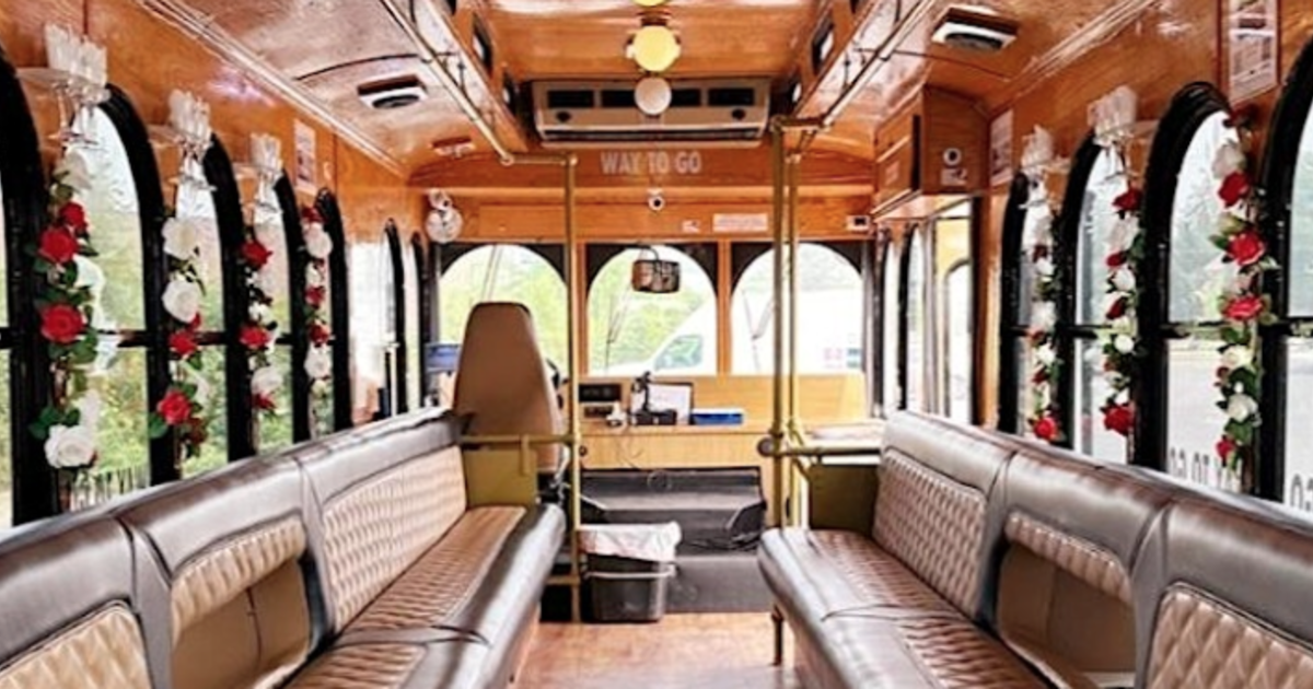 High Tea Trolley New Orleans Style in Chicago at The Promontory