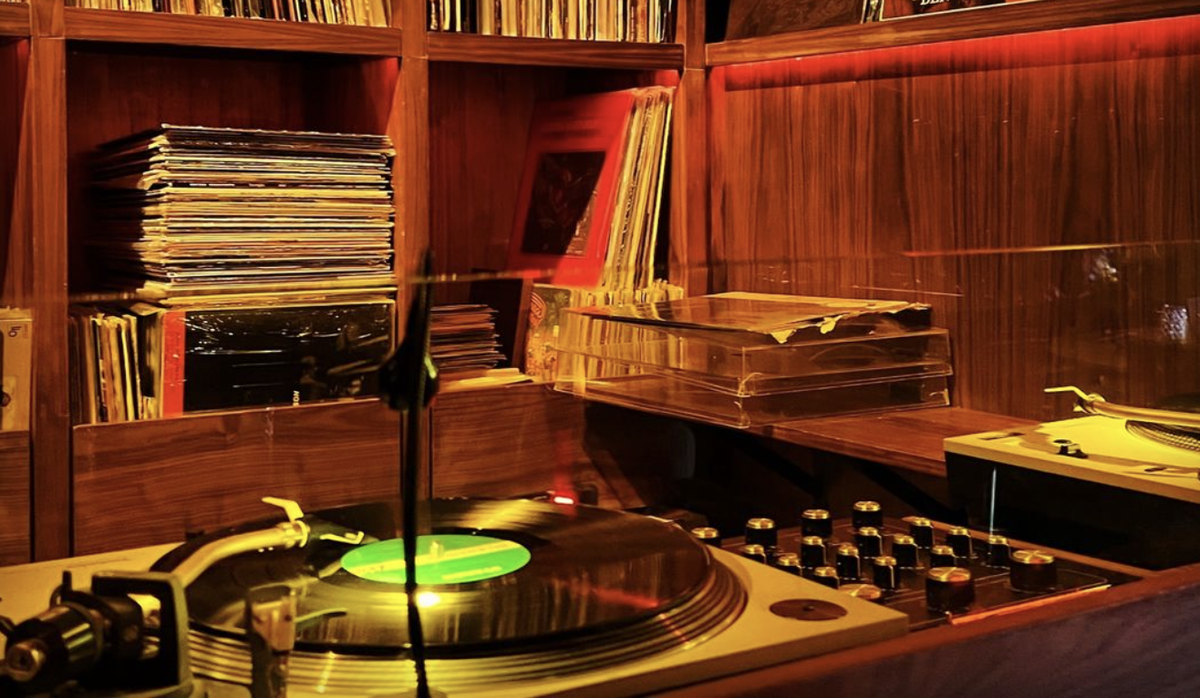 Best Vinyl Record Bars