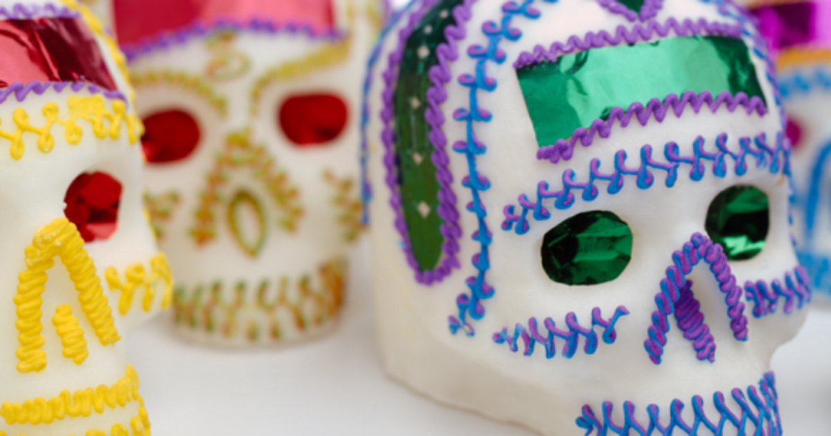 Día de los Muertos: Calavera/Sugar Skull Craft in Studio City, CA