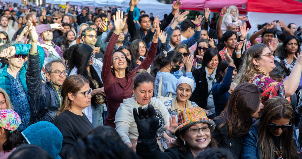 Downtown First Thursdays in San Francisco at 2nd St & Market St