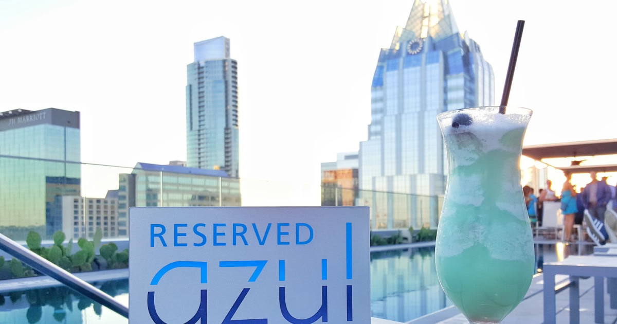 Latin Night in Austin at Azul Rooftop Pool and Bar Lounge