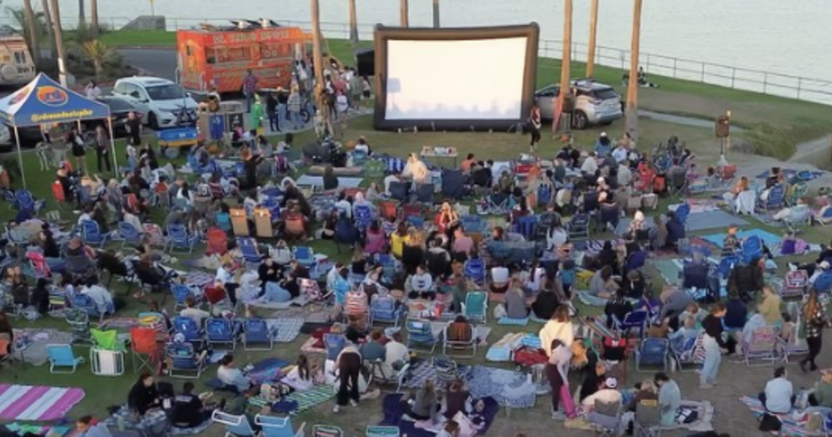 Beach Movie Night - "Harry Potter - Sorcerers Stone" in San Diego