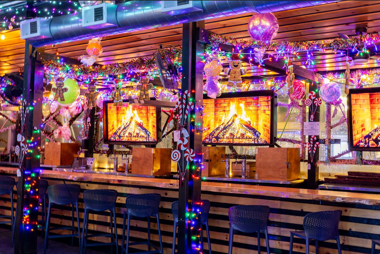 Philly Holiday Pop-Up Bars