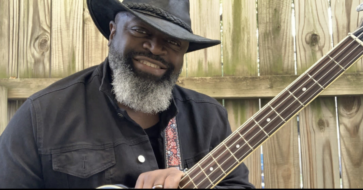 Golden Hour featuring Bear Williams in Chicago at Epiphany