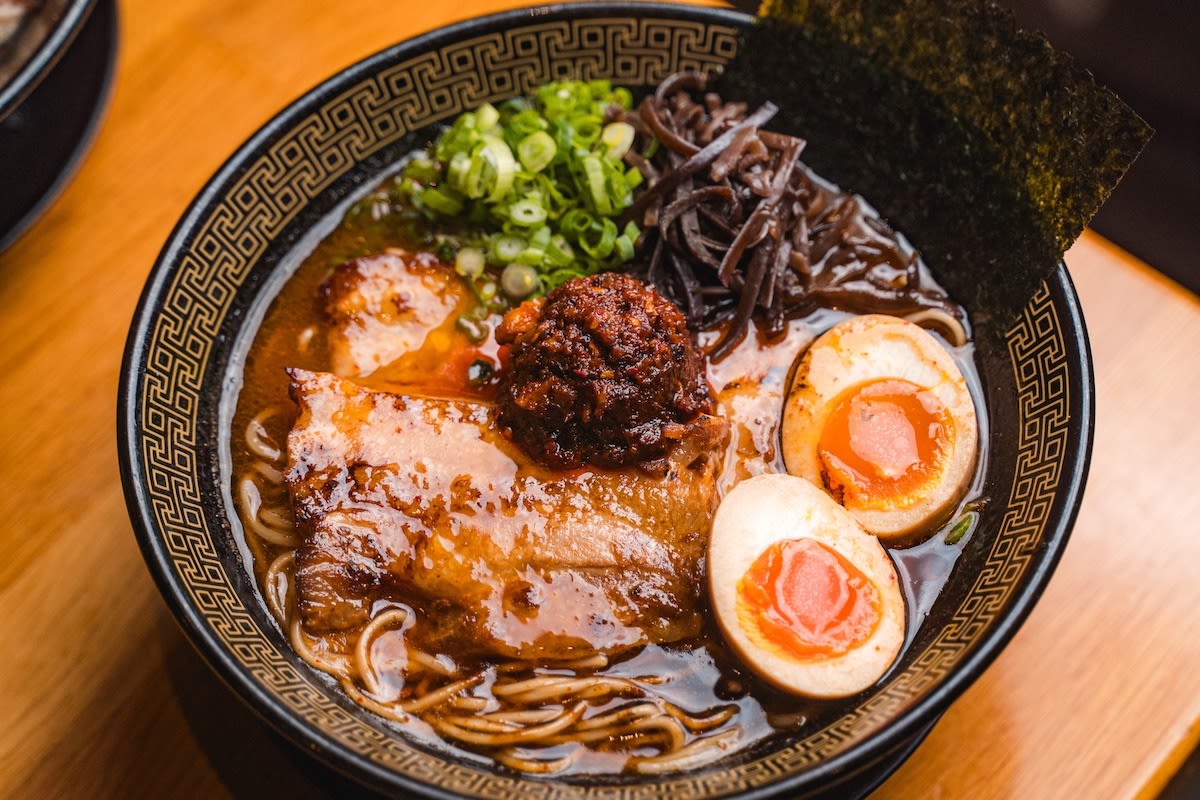 Where to Find Hot Local Noodz