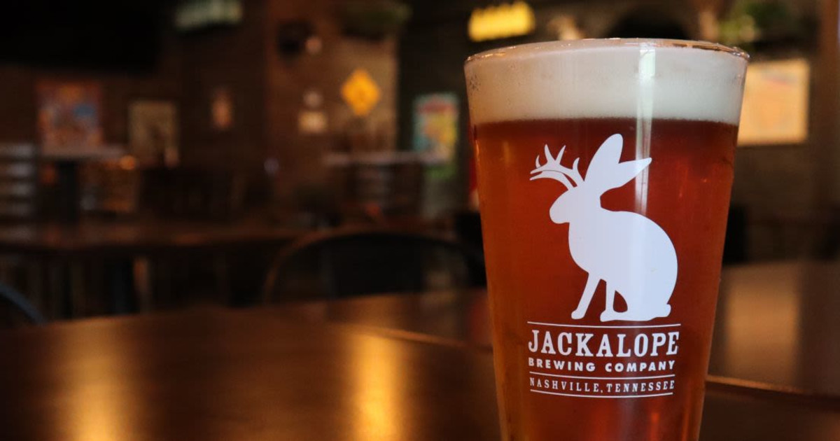 Singer-Songwriter Nights in Nashville at Bar Jackalope at