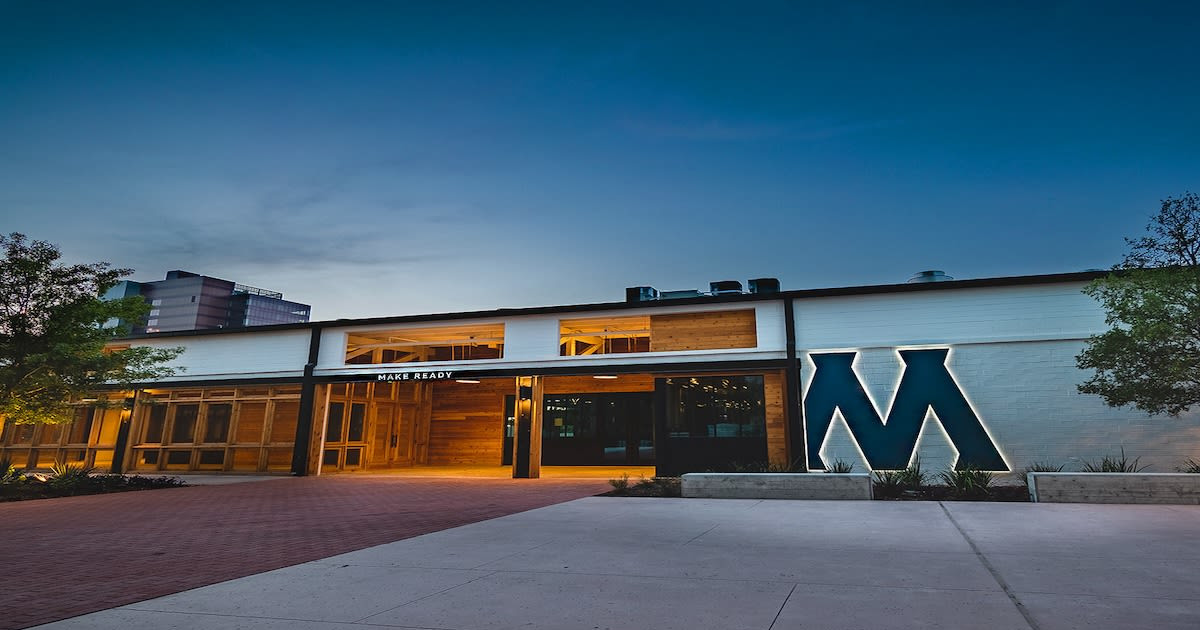 Galentine’s Paint & Sip Event in San Antonio at Make Ready Market