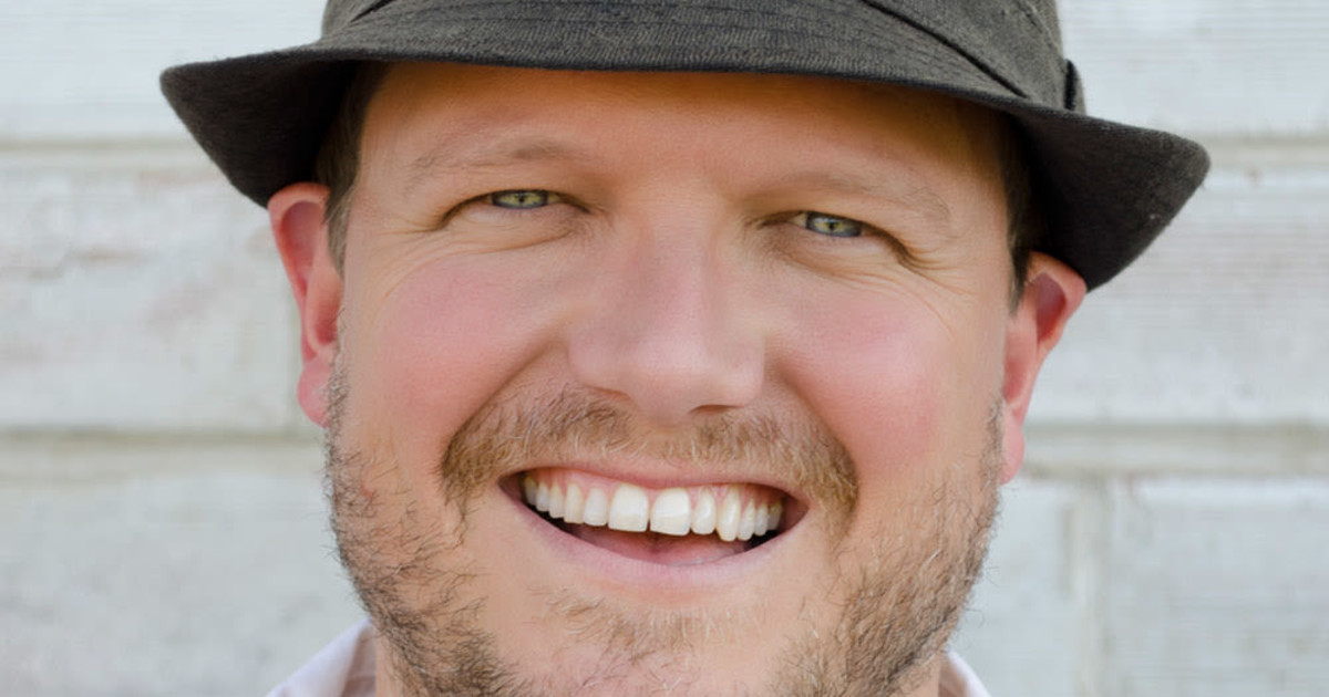 In Concert on Downtown’s Transit Mall – Eric John Kaiser at