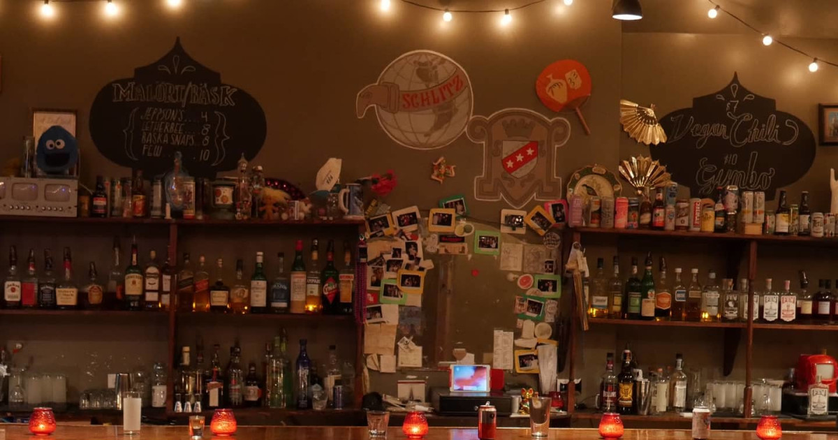 Literally Event with Camilla Dwyer in Chicago at Cafe Mustache