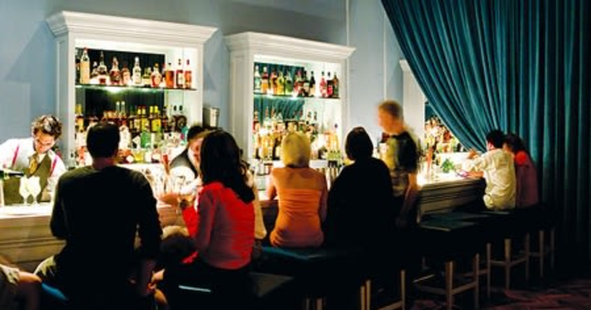 312 Day with Chicago-Themed Bingo! in Chicago at The Violet Hour