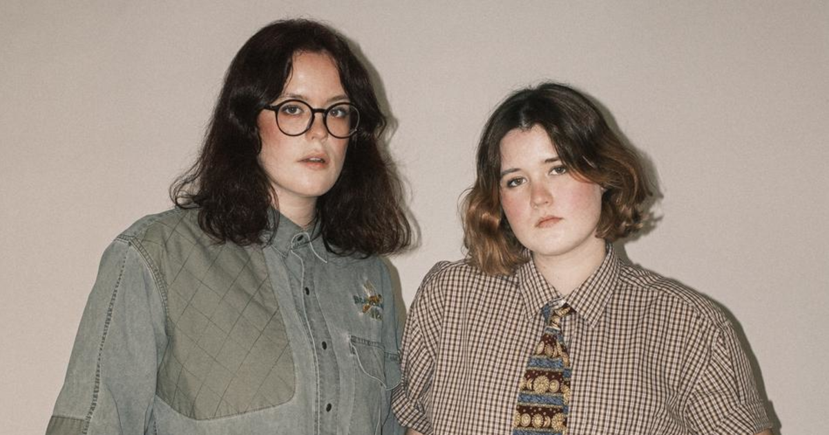 Moira & Claire (OFFICIAL) | Do512 Family