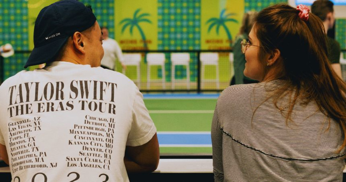 Singles Pickleball Night in Chicago at SPF CHICAGO