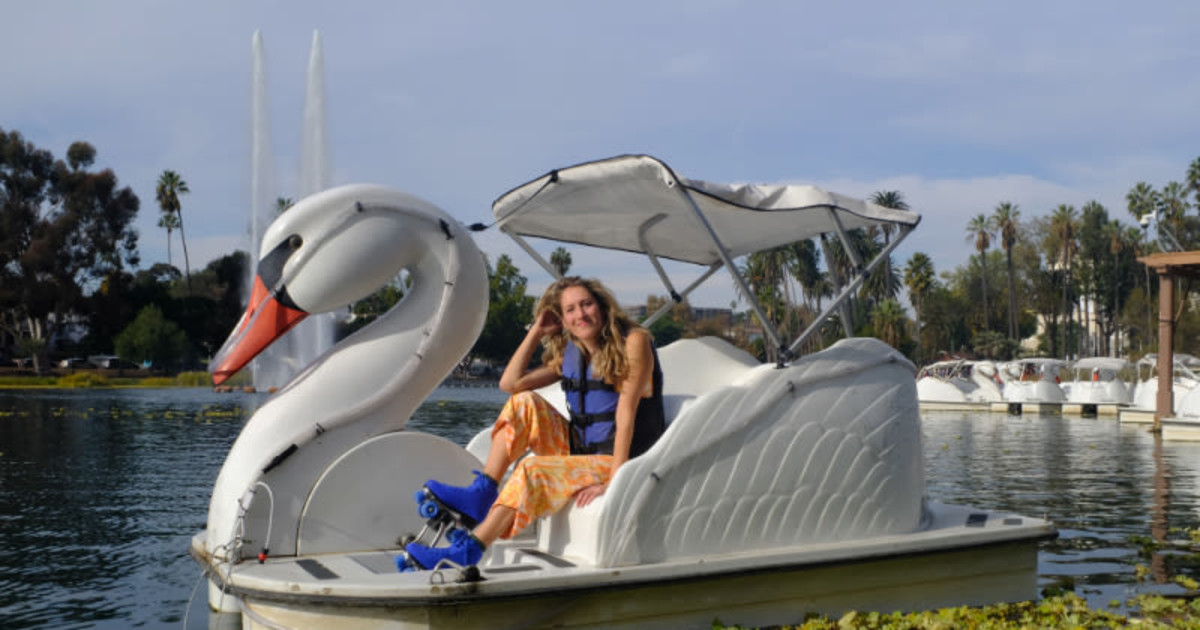 Cleo Handler in Los Angeles at The Hotel Cafe