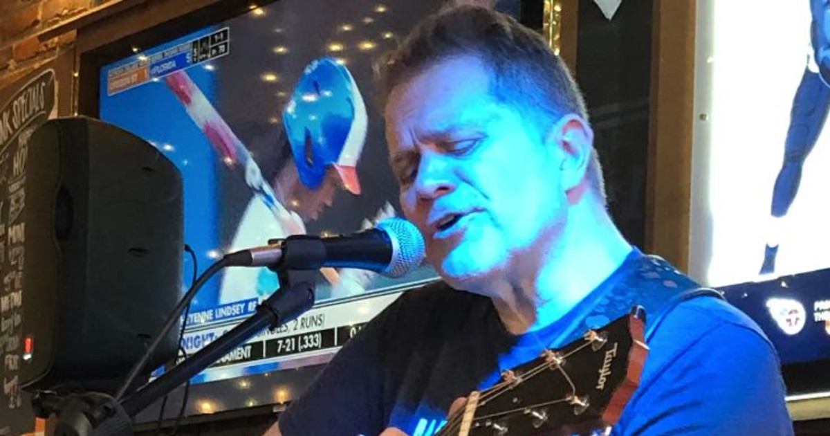 Clay Lutz in Nashville at Drifters BBQ