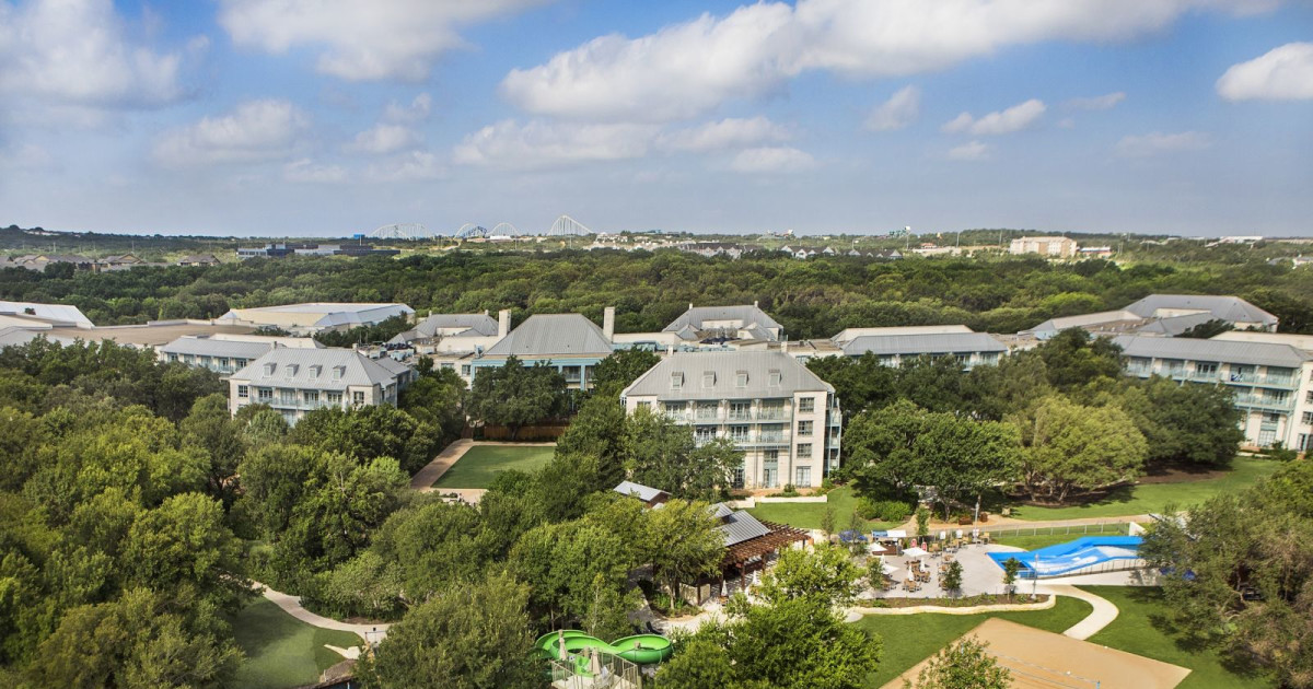 Easter Brunch at Hyatt Regency Hill Country in San Antonio at
