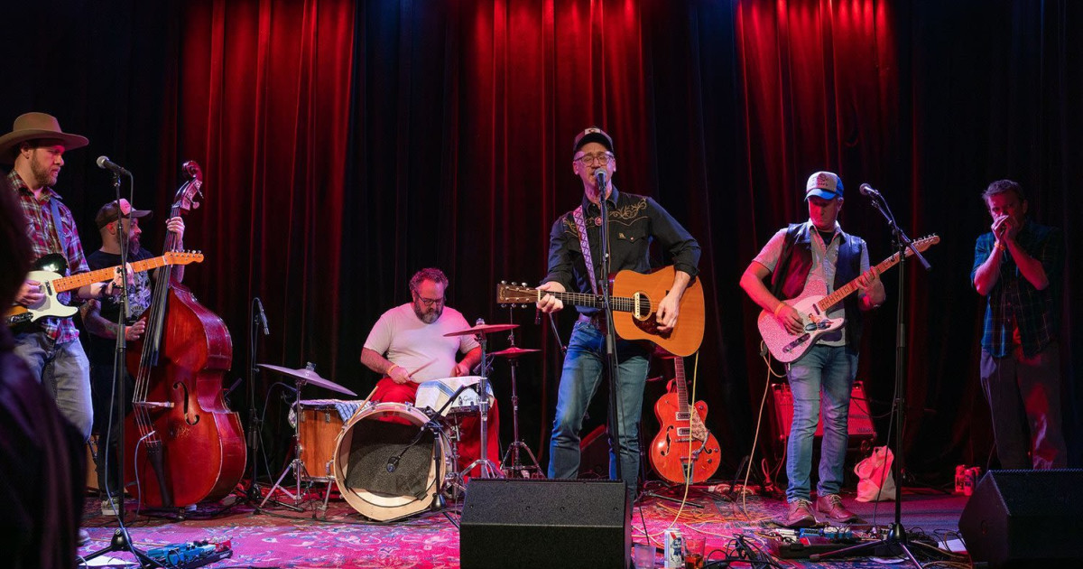 Hoover and the Harley Boys / Sound Weasel in Chicago at Broken