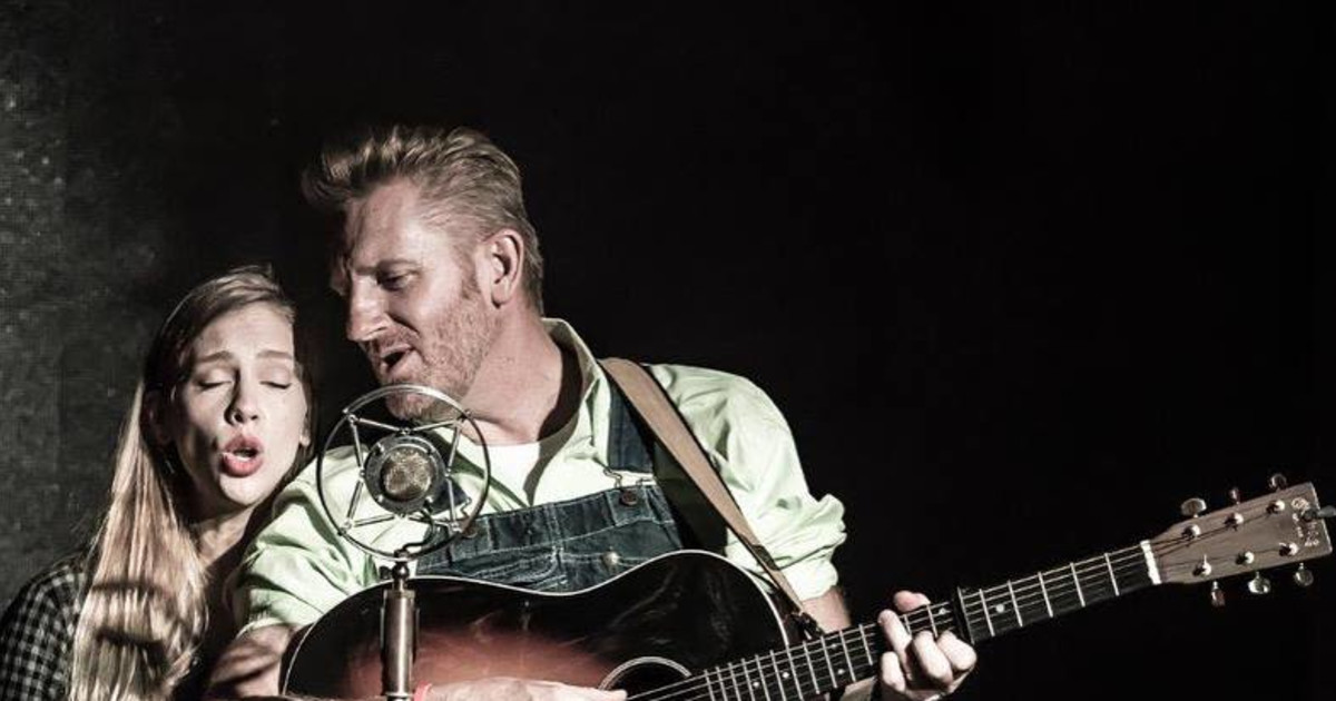 In The Round with Rory Feek, Mandy McCauley, Firekid and Danny