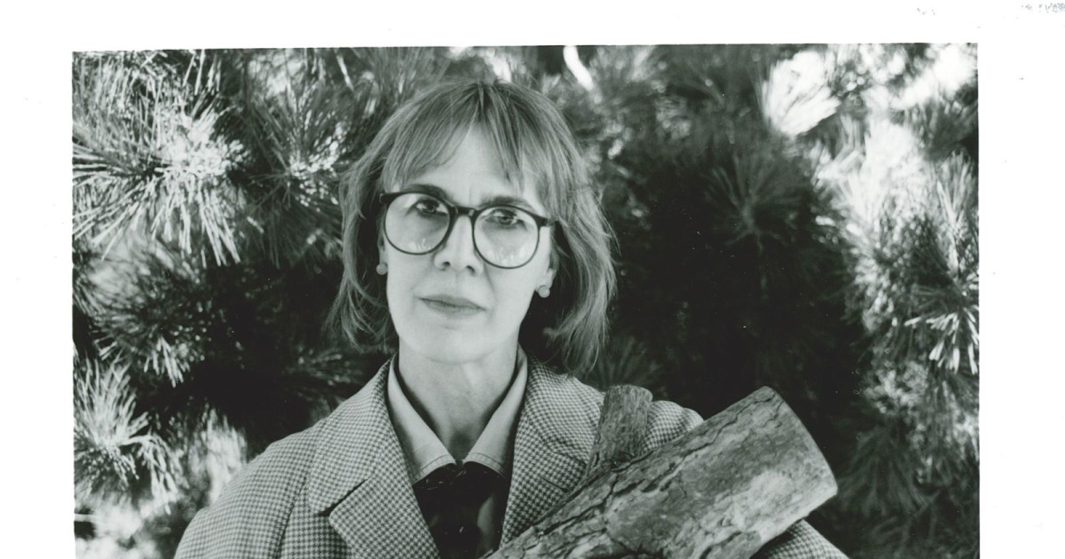 What the Log Saw: Honoring the Legacy of Catherine "The Log Lady"