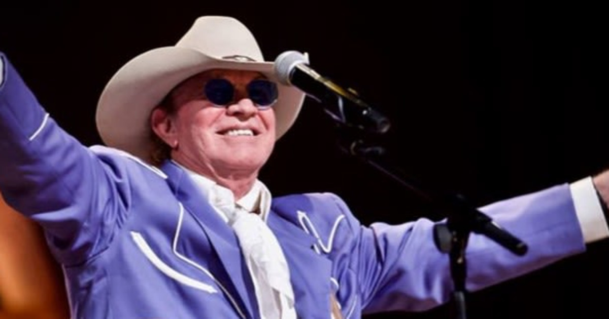 SONGWRITERS ACROSS TEXAS HONORS KIT PATTERSON in Austin at Come