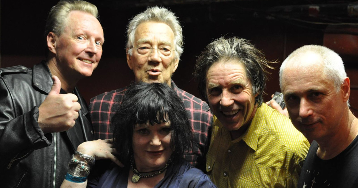 X, Los Straitjackets in Los Angeles at Teragram Ballroom