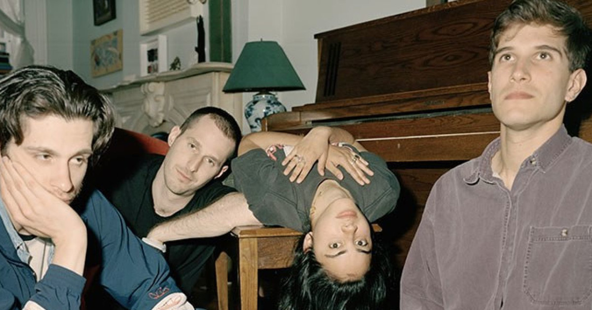 Crumb, with Divino Niño & Shormey in Los Angeles at El Rey Theatre