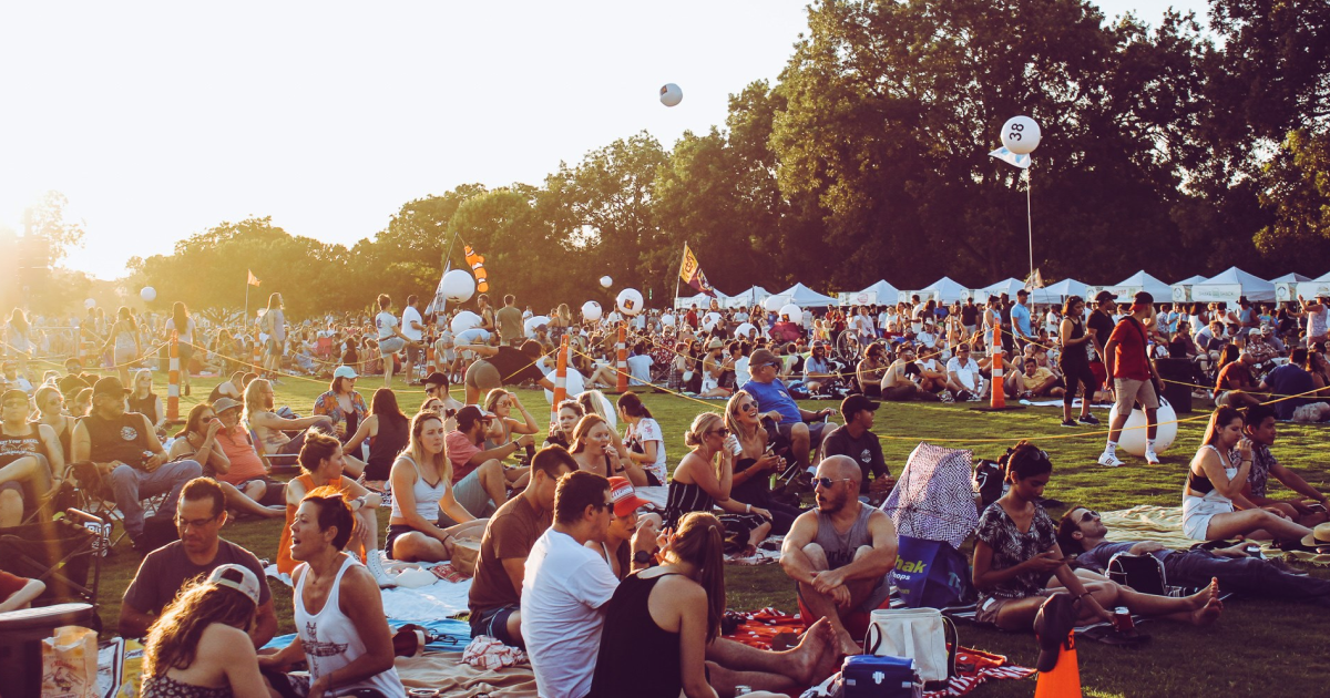 Blues On The Green (Night One) w/ Bob Schneider, Blackchyl,