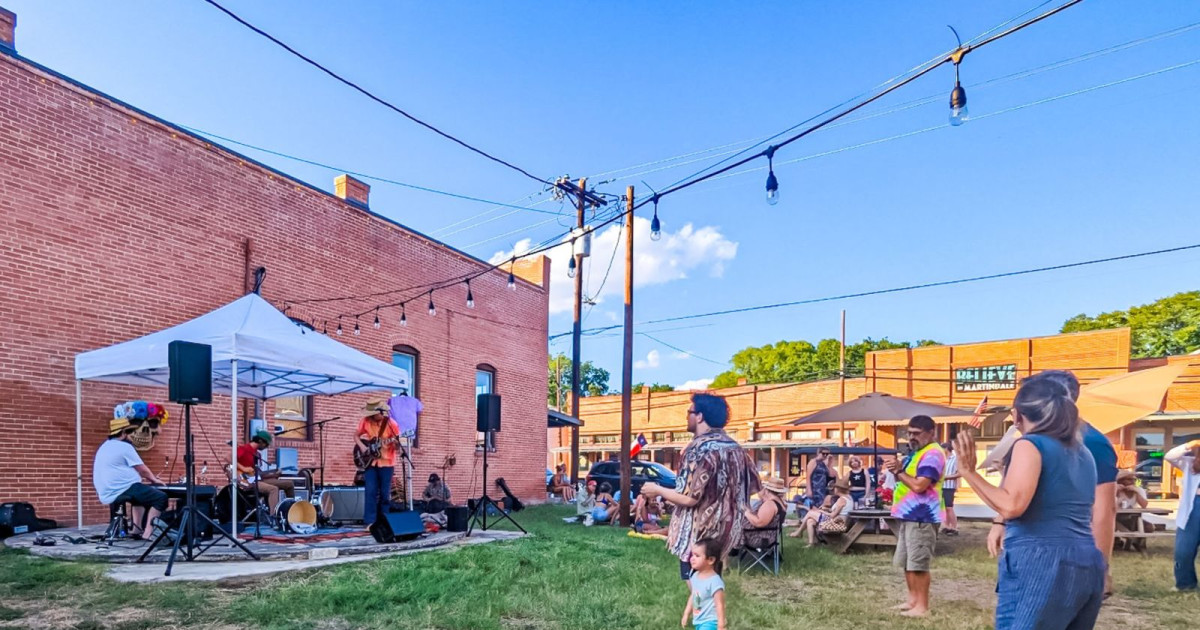 the 5th annual RIVER SINGS SWEET SONGS in Martindale at