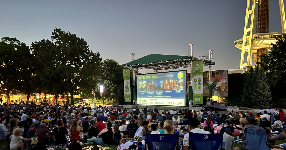 Movies At The Mural: Wicked in Seattle at Mural Amphitheatre