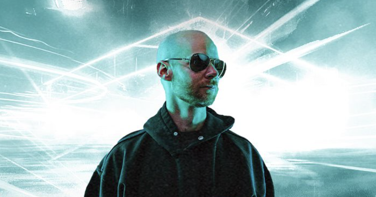 Vanic in San Francisco at Temple