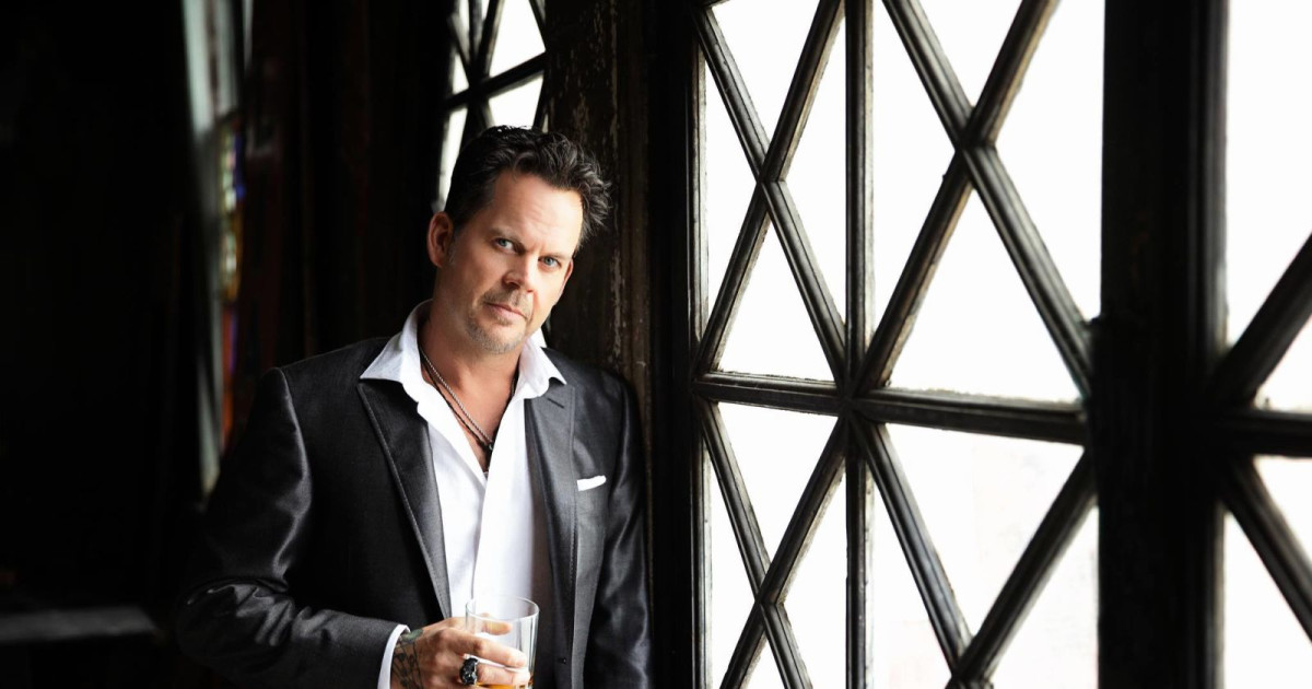 Gary Allan in Buda at Buck's Backyard