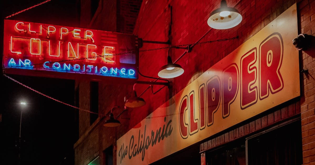 A Night with Nanoos - Special Guest Black Daria (Cdmx) in Chicago