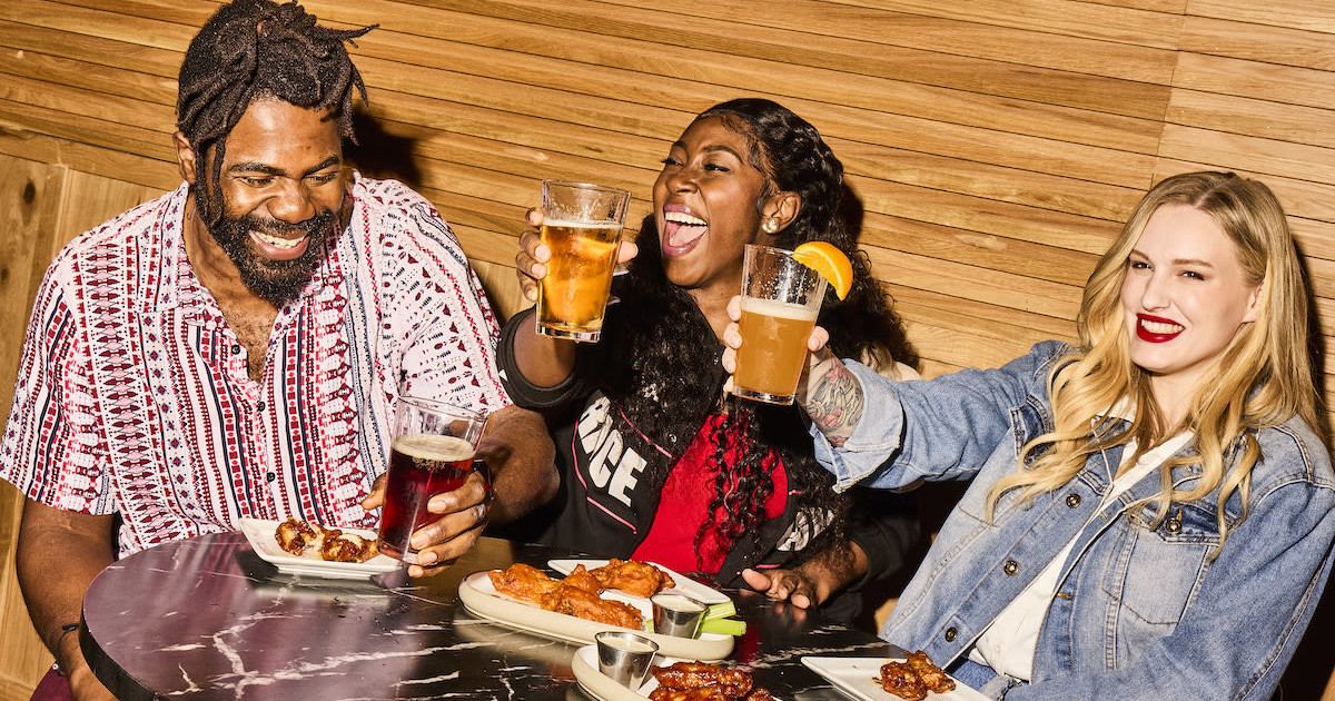 Book Your Fantasy Football Draft Party at Dave & Buster's in
