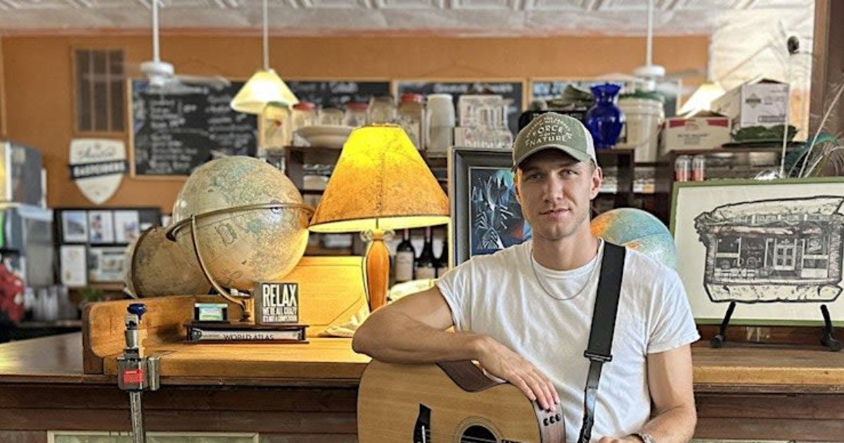 Blake Robert in Austin at Geraldine's Austin